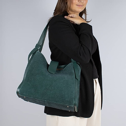 Shoulder Bags | Leather Handbags | Pia Jewellery