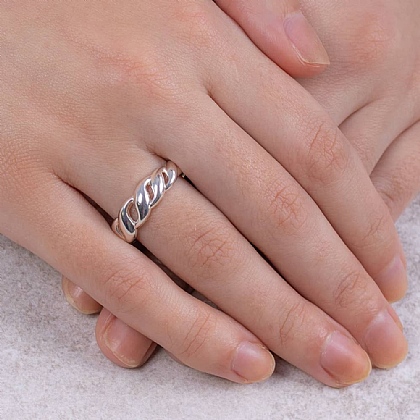 Rings for all occasions | Sterling Silver Rings from Pia Jewellery